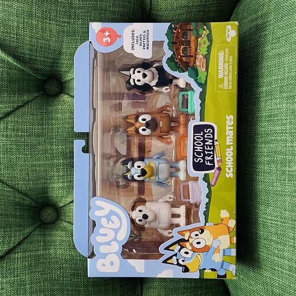 Disney | Toys | Bluey And Friends School Mates Figure Set | Poshmark